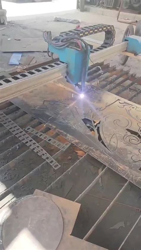 定制小龙门数控等离子火焰两用小蜜蜂轻型全自动双驱钢板切割机 阿里巴巴