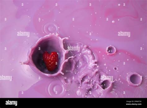 Raspberry Splash Dairy Milk Shake Yogurt Shake Pink Smoothie Background