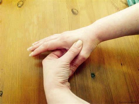 How To Induce Labor With Acupressure