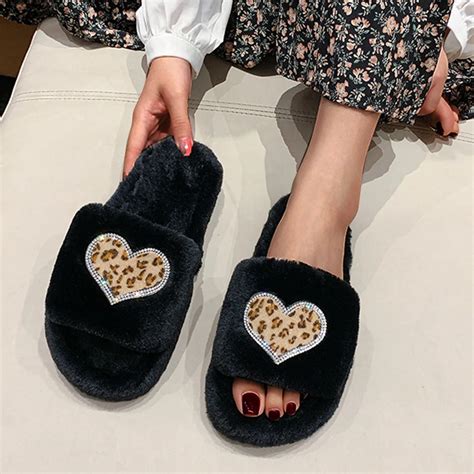 코 튼 두꺼운 밑창 슬리퍼 사랑 라인 석 패션 신발 인쇄 레오 파 드 플러시 여성 구두 전기 슬리퍼 여성 G3