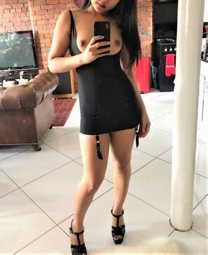 Do You Like My Dress Porn Pic