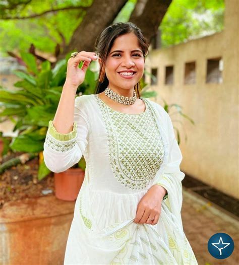 Amruta Deshmukh Actress Wiki Height Weight Age Biography And More