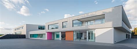 Functionalism Exterior Shot Architecture
