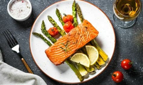 Pengertian Main Course Jenis Contoh Dan Cara Pengolahannya Gramedia Literasi