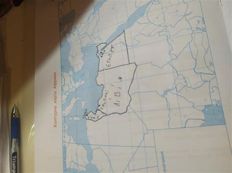 4 Познач на фрагмент контуркоi карти Африки обєкти Світової спадщини ЮНЕСКО Тунісу Лiвi та