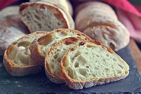 Как испечь домашний хлеб с большими дырками в духовке Рецепты еды