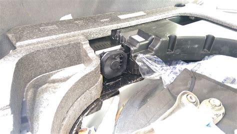 Тюнинг усилителя сабвуфера — Volvo S40 (2G), 2,4 л, 2005 года | своими ...