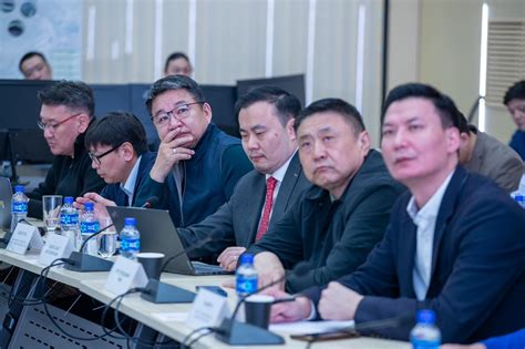 Ерөнхий сайдын дэргэдэх Шуурхай штабын Vi хуралдаан эхэллээ