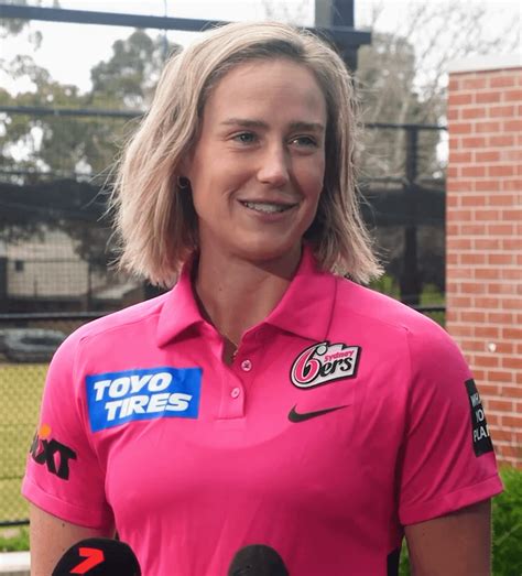 Ellyse Perry Rwomencricketers