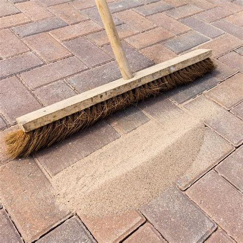 Kiln Dried Sand For Block Paving 20kg Bag