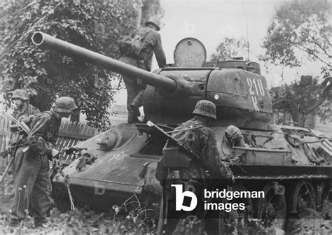 Image Of German Soldiers At A Destroyed T 34 Tank 1944 Bw Photo