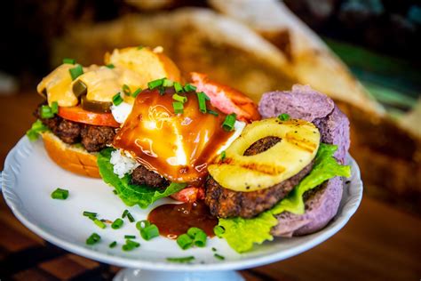 About Us Maui Burgers Hamburger Restaurant In Hi