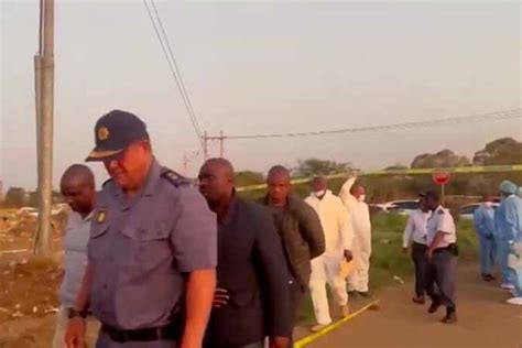 Dvb တောင်အာဖရိကတွင် ဓားပြ ၈ ဦး ပစ်သတ်ခံရ