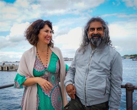 Devi Mohan Bezuslovna Ljubav Uvjet Je Za Mir U Svijetu Devi Mohan