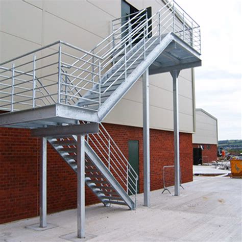 Prefabricated Outdoor Metal Stairs With Glass Railing Design