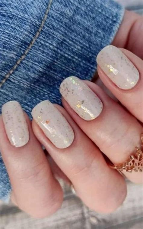 6 Diseños De Uñas Color Nut Simples Y Elegantes Para Una Manicura Nude
