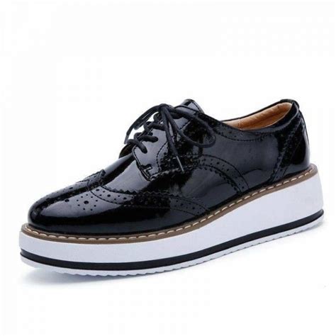 Women Platform Oxfords Brogue Flats Shoes Leather Lace Up Pointed Toe