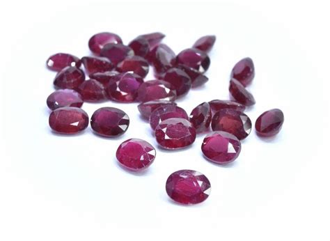 Red Oval Loose Ruby Gemstone At Rs 1500 Carat In Noida Id 2854517621788