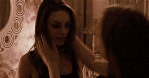 Kiss-lesbian Gifs - SEX.COM