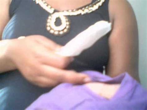 How To Put On A Maxi Pad Wmv YouTube