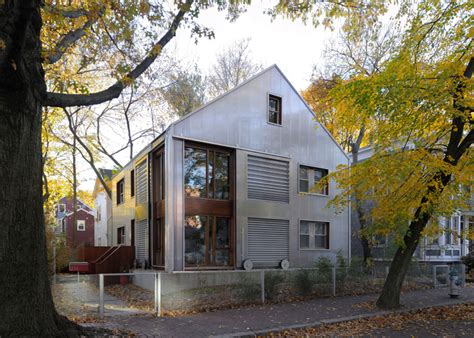 Massachusetts House Has Translucent Plastic Walls And Wheeled Shutters