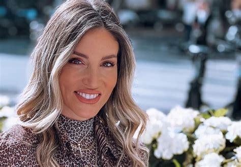 Αθηνά Οικονομάκου Η αντίδρασή της όταν τη ρώτησαν για τις πρώην του Φίλιππου Μιχόπουλου