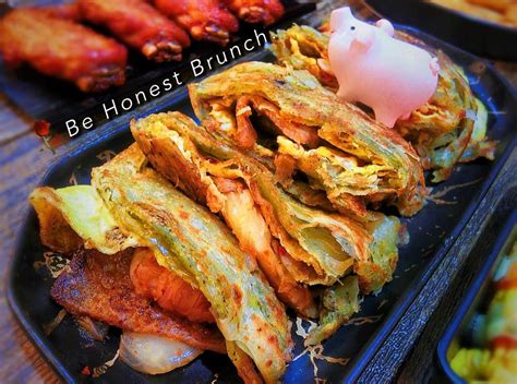 當個晨食人 逢甲店 啊妞哈誰呦打給賀👋🏻 喜翻韓國泡菜的小粉晨請舉手🙋🏻‍♀️ 咱晨食家的 泡菜豬排蔥抓餅