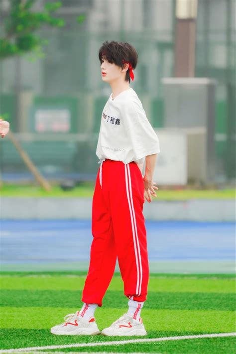 Ghim Của 欣欣 Trên ♥ 丁程鑫 Ding Cheng Xin Đinh Trình Hâm