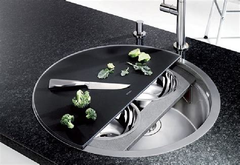 15 ლამაზი და მოხერხებული სამზარეულოს ნიჟარა შესანიშნავად ავსებს ინტერიერს და აადვილებს