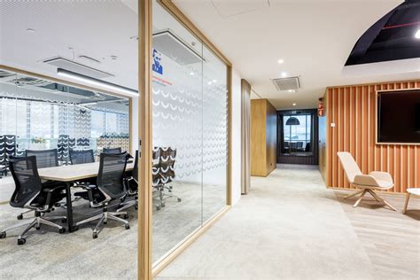 Sede Servier Portugal Vector Mais Cbre Espaço De Arquitetura