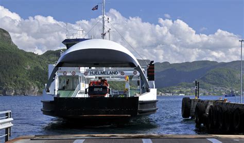 Ferge Hjelmeland Nesvik Skipavik Kommende Avganger Priser Og Beliggenhet Ferje