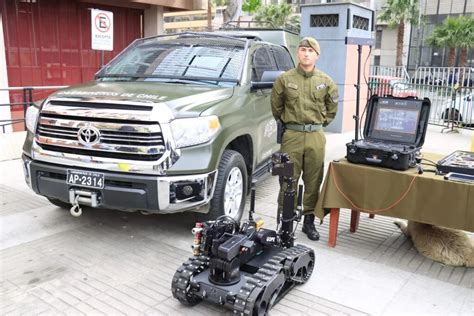 El Gope De Carabineros De Chile Incorpora Un Robot Icor Caliber Flex