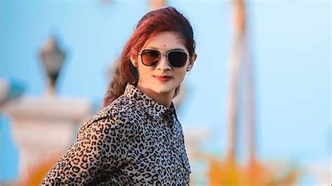 फोटो स्टोरी एक होती पूजा टिकटॉक स्टार ते सामाजिक कार्यकर्ती