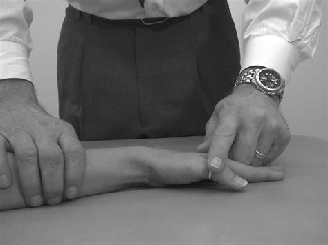 Extensor Pollicis Longus Test