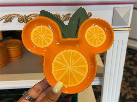 Full List With Prices Of Mickey And Minnies Fruit Stand Collection At