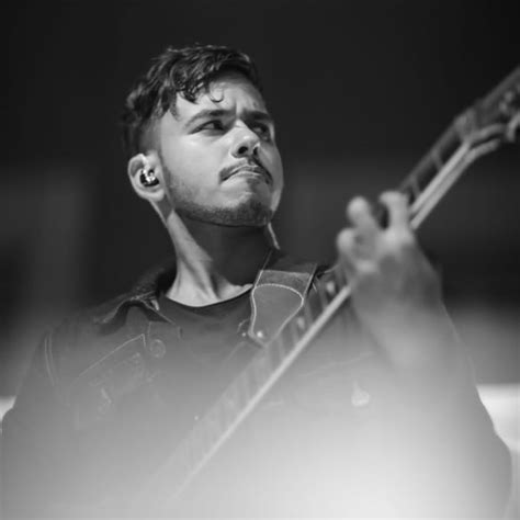 Teach Acoustic And Electric Guitar From Basic To Advance Level By Austinfurtado30 Fiverr