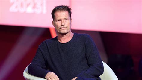 Für Seine Töchter Til Schweiger Bei Schlag Den Star Dabei