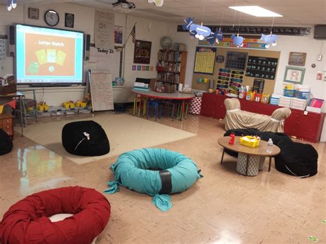 Deskless Classroom Our Site