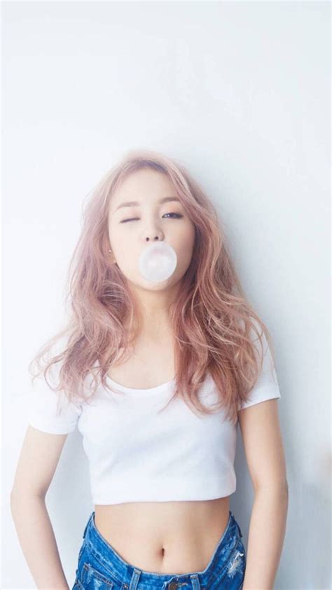 Korean Aesthetic Girl Wallpapers Wallpaper Cave
