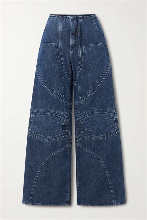 Off White Boyfriend Jeans Net A Porter S Fashion Kpop Fashion