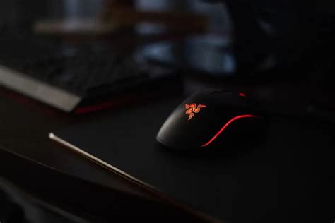 how to turn on my samsung laptop mouse pad