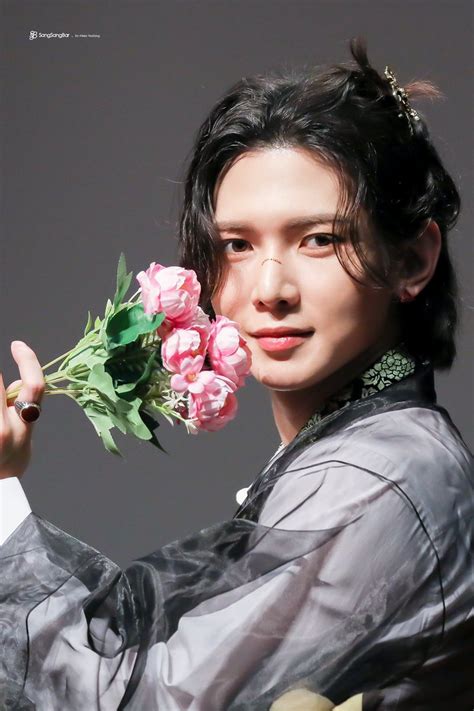 𝙎𝙖𝙣𝙜𝙎𝙖𝙣𝙜𝘽𝙖𝙧 On Twitter 230624 메이크스타 팬싸 Hq 잡지 표지에 이 얼굴이 나오게 해주라~ Ateez 에이티즈 Yeosang 강여상 여상