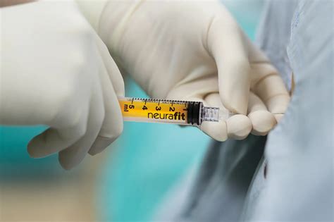 choosing a needle free connector