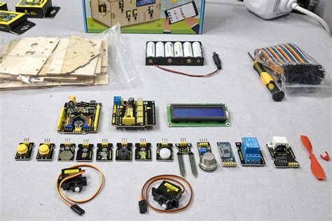 Nextech Arduino Smarthome Kit Programovateľný Model Ovládaný Smartfónom