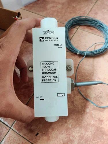 0 01 Ph Sensor Transmitter Monitoring System For Industrial At ₹ 58000