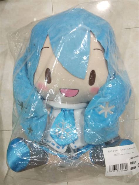 Cm X Cm Snow Miku Fuwa Fuwa Big Plush Hobbies Toys Toys Games On Carousell