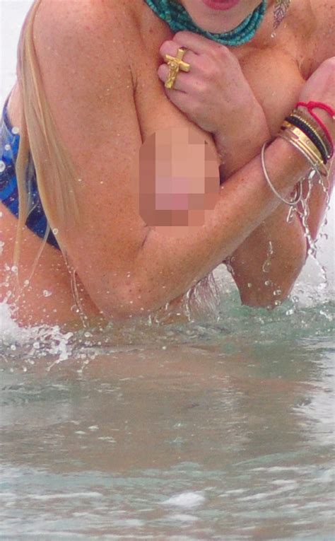 Guess The Celeb Bikini Wardrobe Malfunction