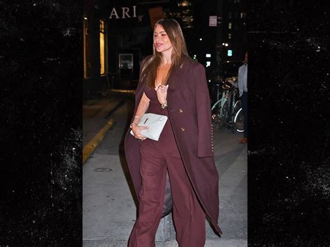 Sofia Vergara Solo Outing In Nyc After Lewis Hamilton Date Speculation
