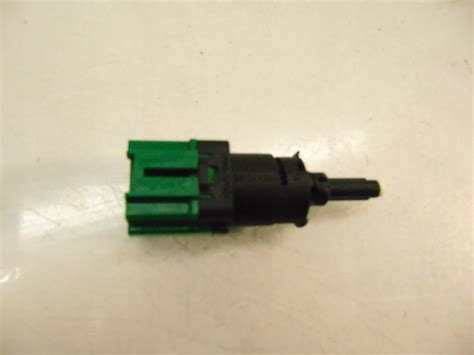 CZUJNIK STOP STOPU PEUGEOT 3008 1.6 eHDI 09- - 9751736794 - oficjalne ...