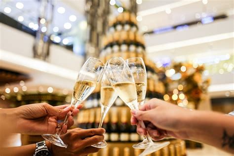 祝賀会 乾杯 飲む Pixabayの無料写真